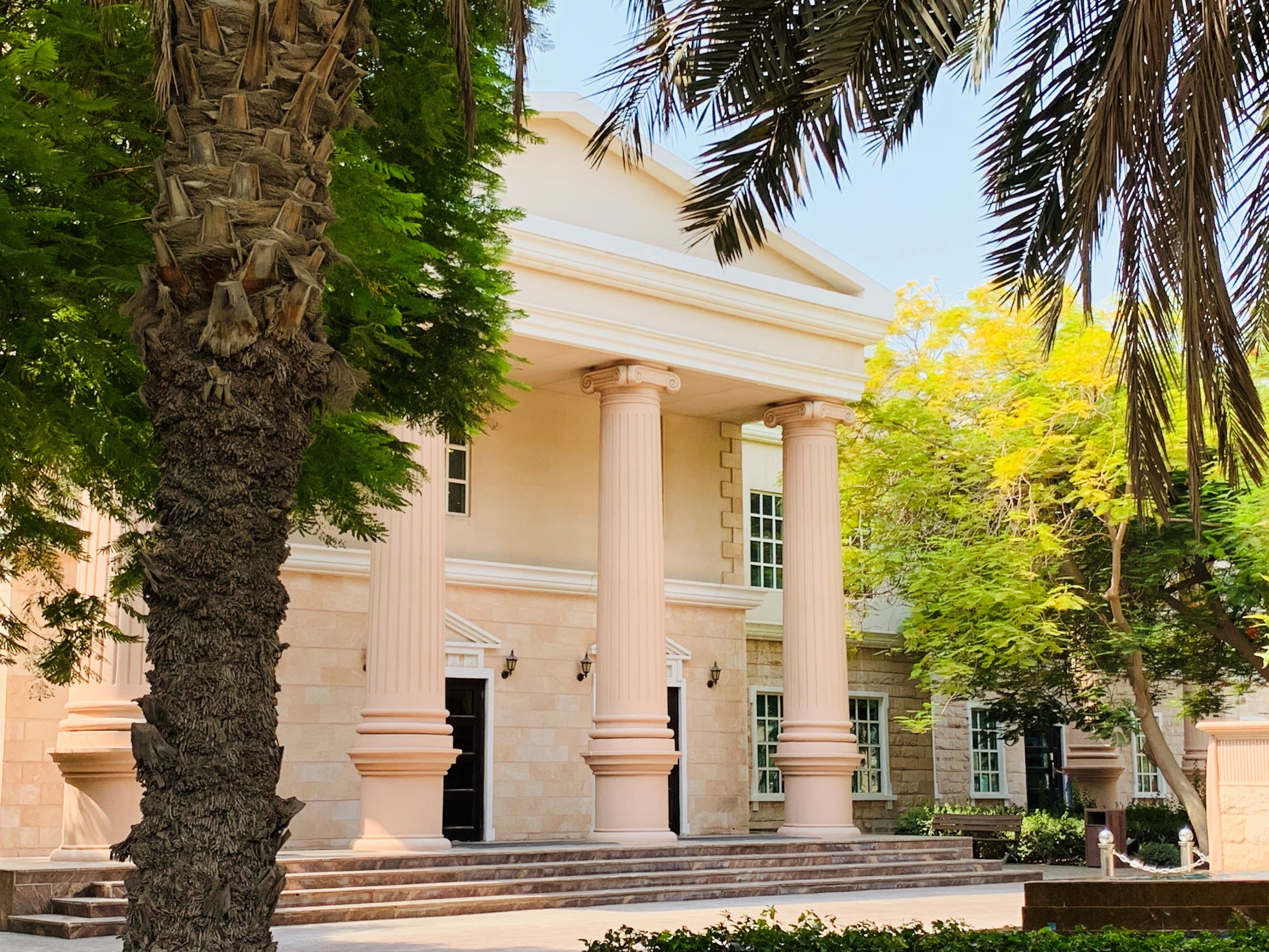 American University in Dubai Direct Enroll | Amideast USA